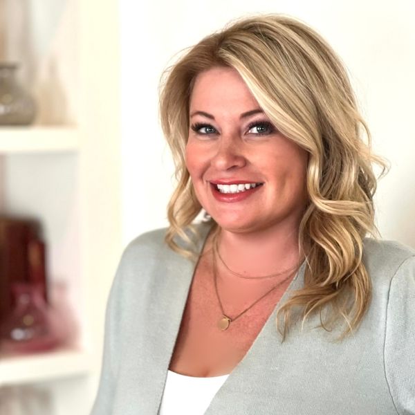 Military Friendly REALTOR Mandy Farmer | Military Town Advisor